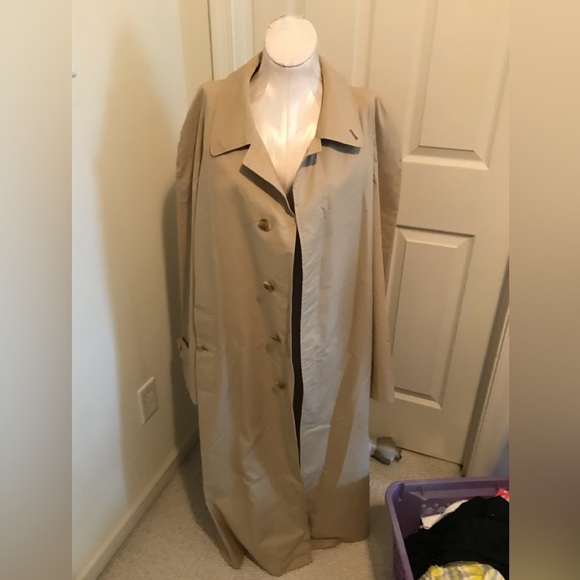 Burberry | Jackets & Coats | Vintage Burberry Mens Coat Size 44 ...